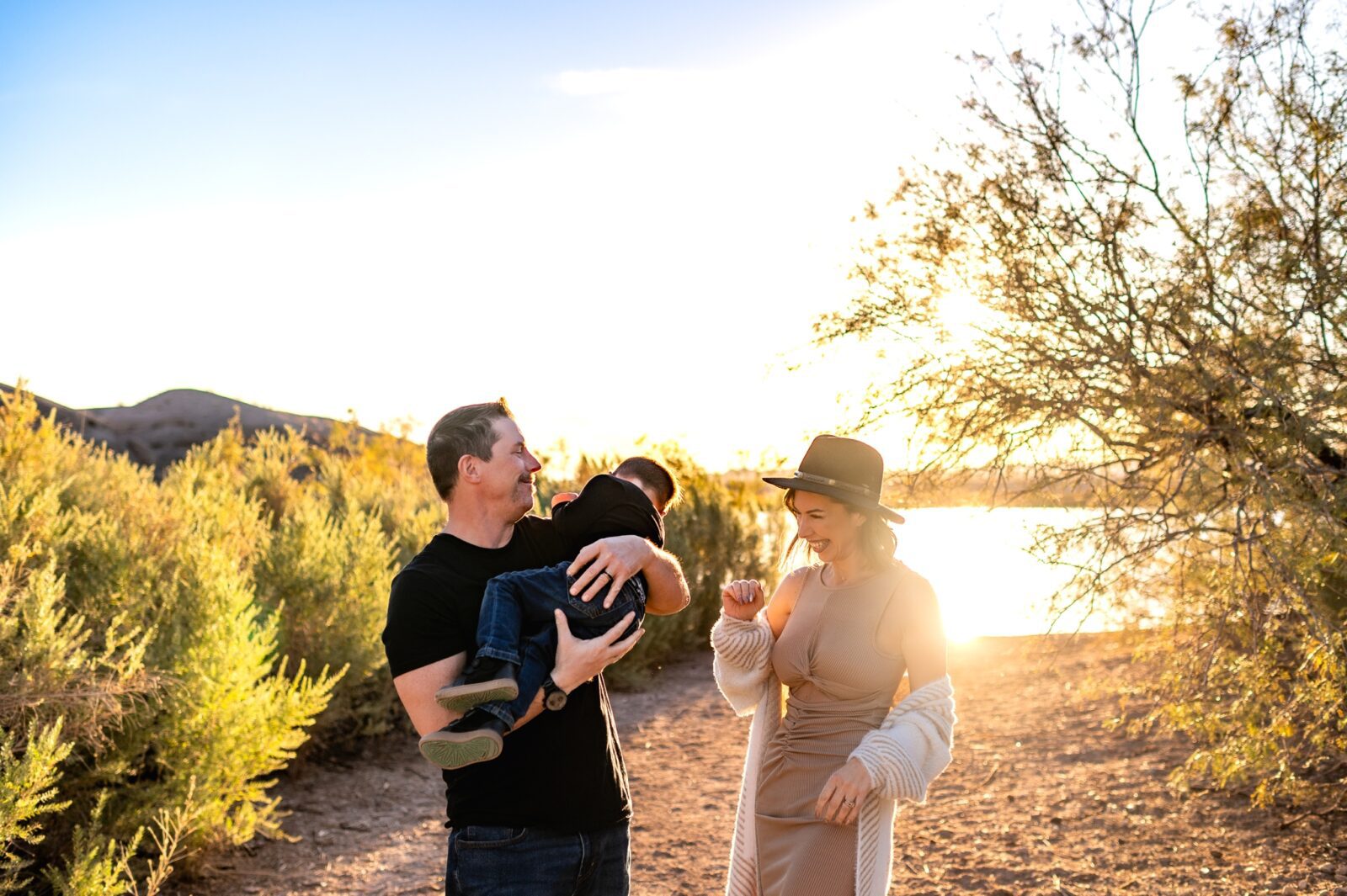 Castle Rock Bay Family Photos in Lake Havasu