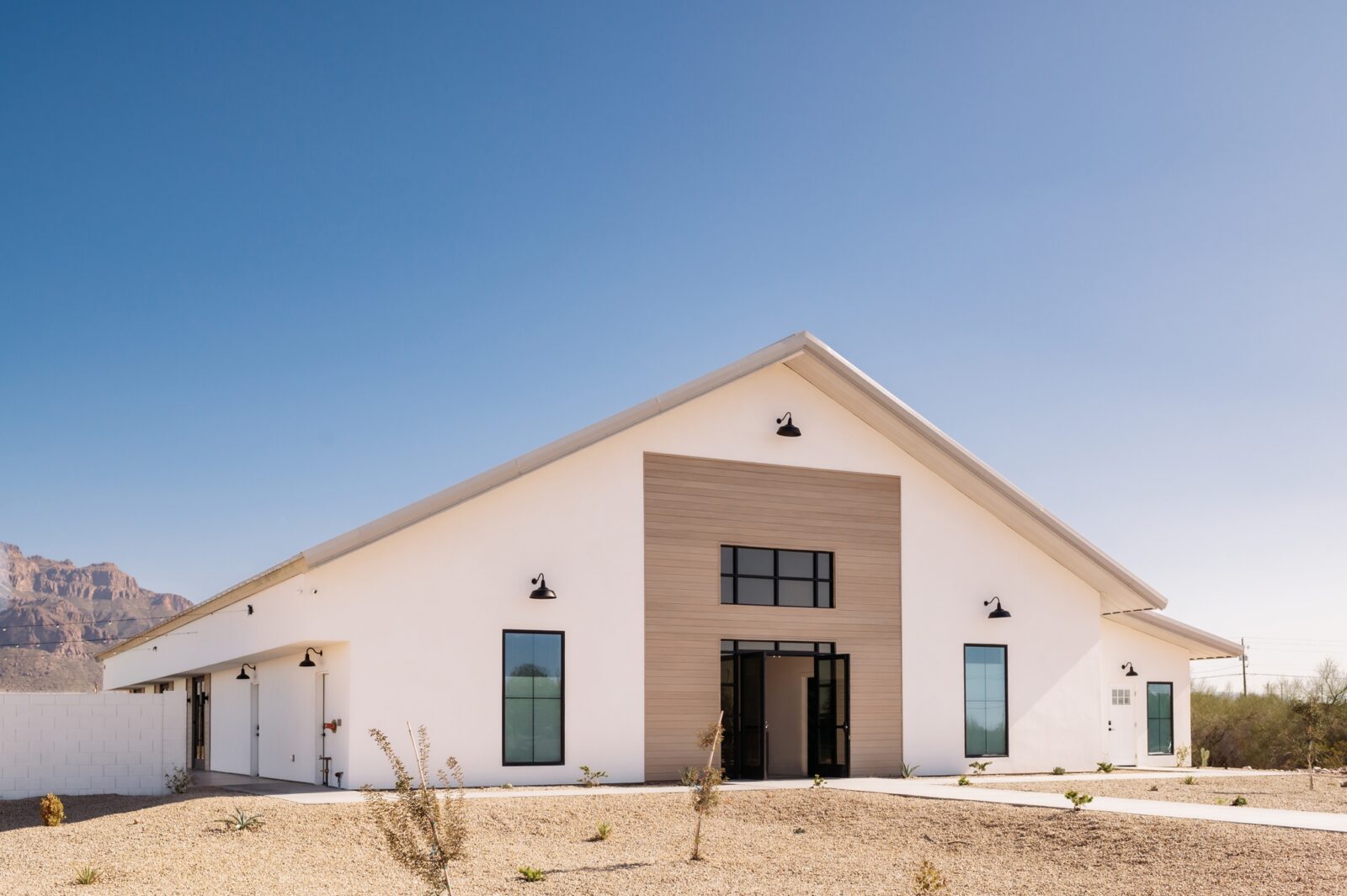 Apache Junction Wedding Venue: Desert View Weddings and Events